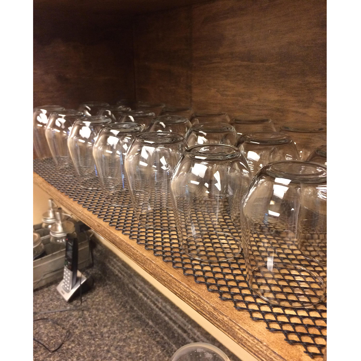 MIRACLE MESH BAR MAT 2.5M X 600MM - Core Catering