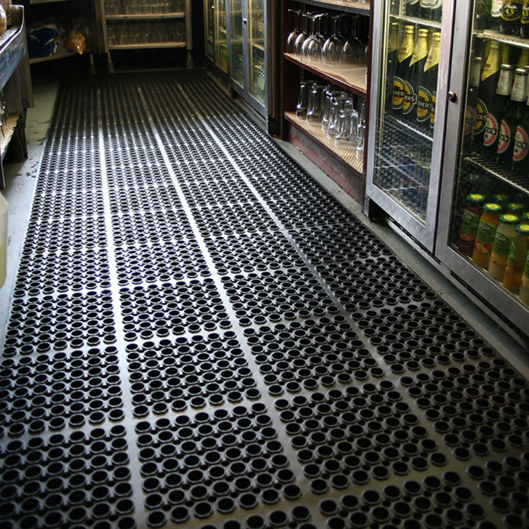 COBADELUXE CATERING MAT By Coba Africa - Core Catering