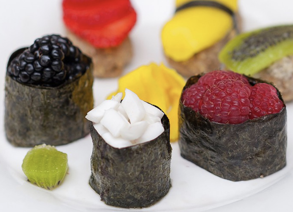 TREND ALERT: FRUITY SUSHI - Core Catering
